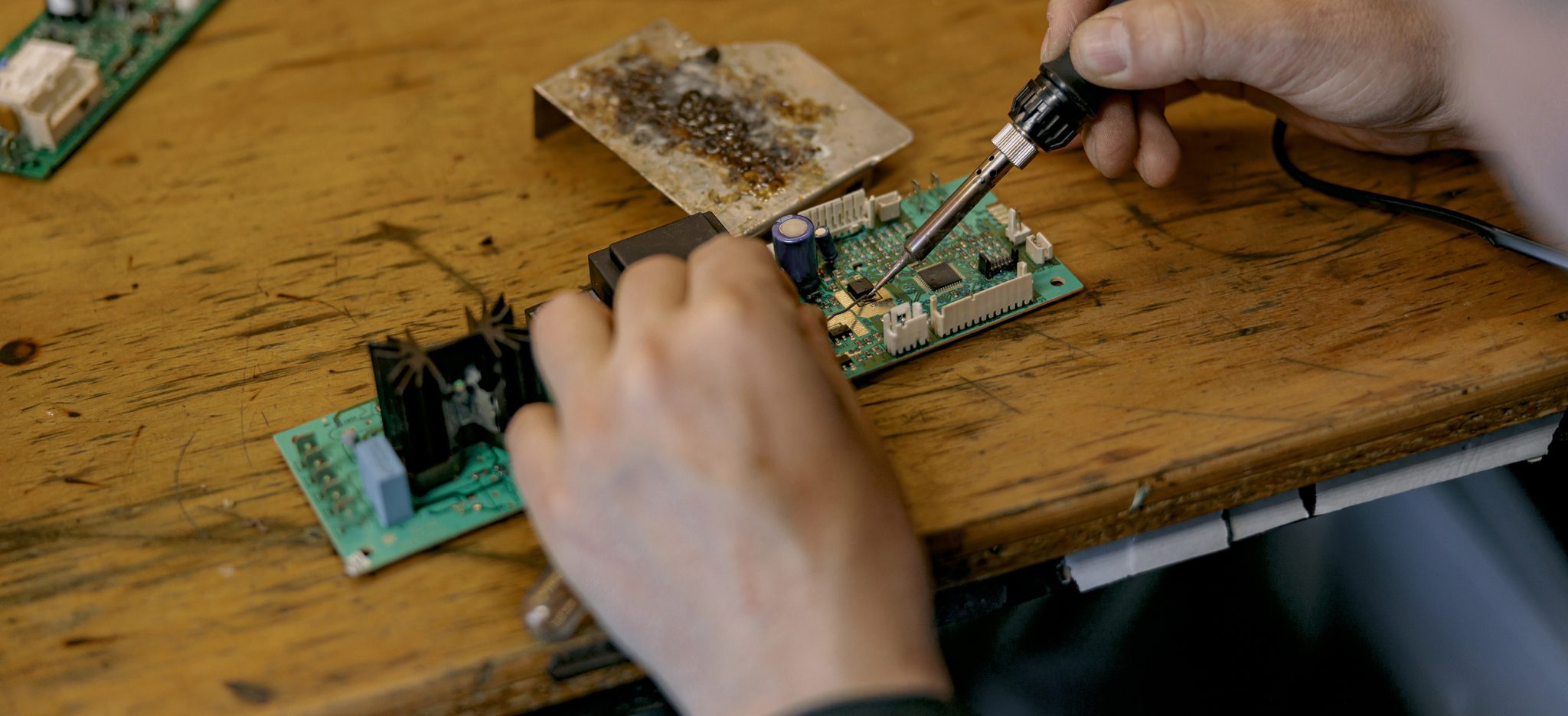 Interfacing a Single Board Computers to an LCD panel via LVDS ...